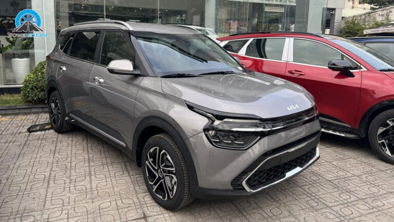 Mẫu MPV Kia Carens 1.4T có mức giảm giá mới, cao nhất 80 triệu đồng